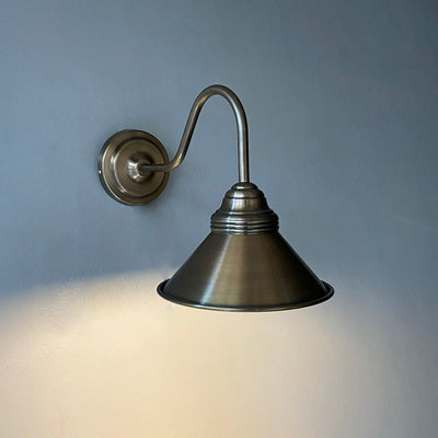 Luna Metal Wall Light– Sunshine Boulevard