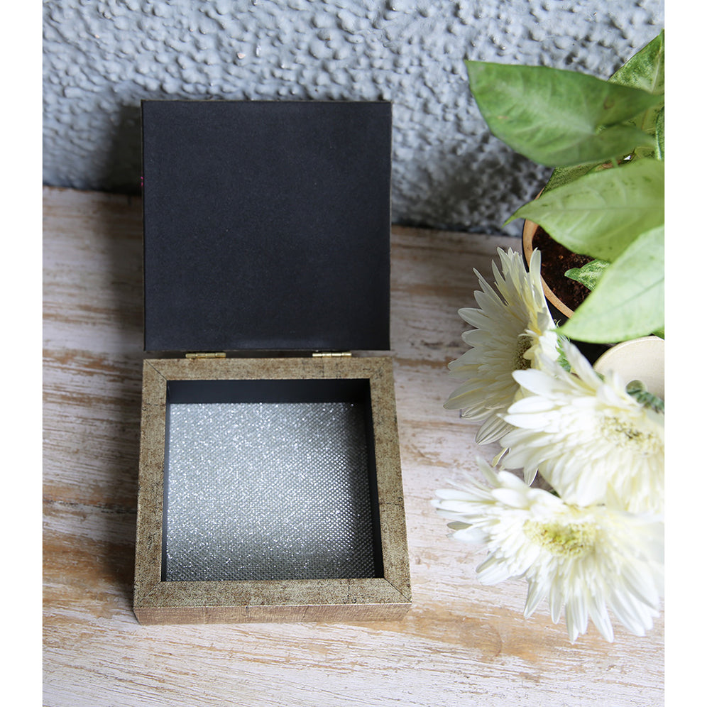 Baskets, Boxes & Magazine Holders– Sunshine Boulevard